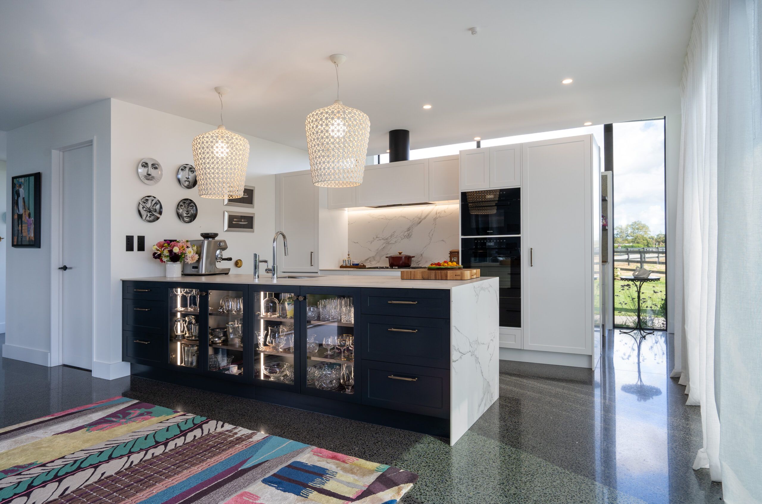 White and Bright - Treetown Kitchens