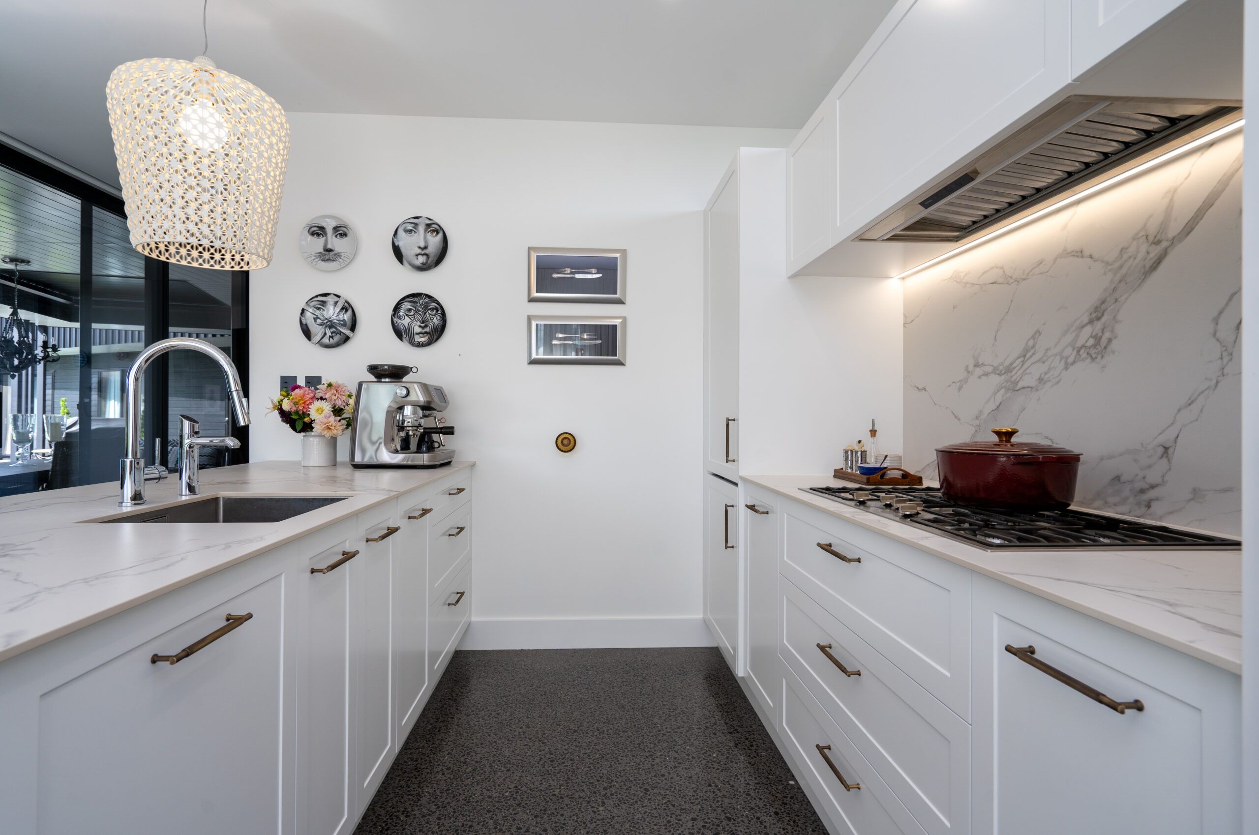 White and Bright - Treetown Kitchens